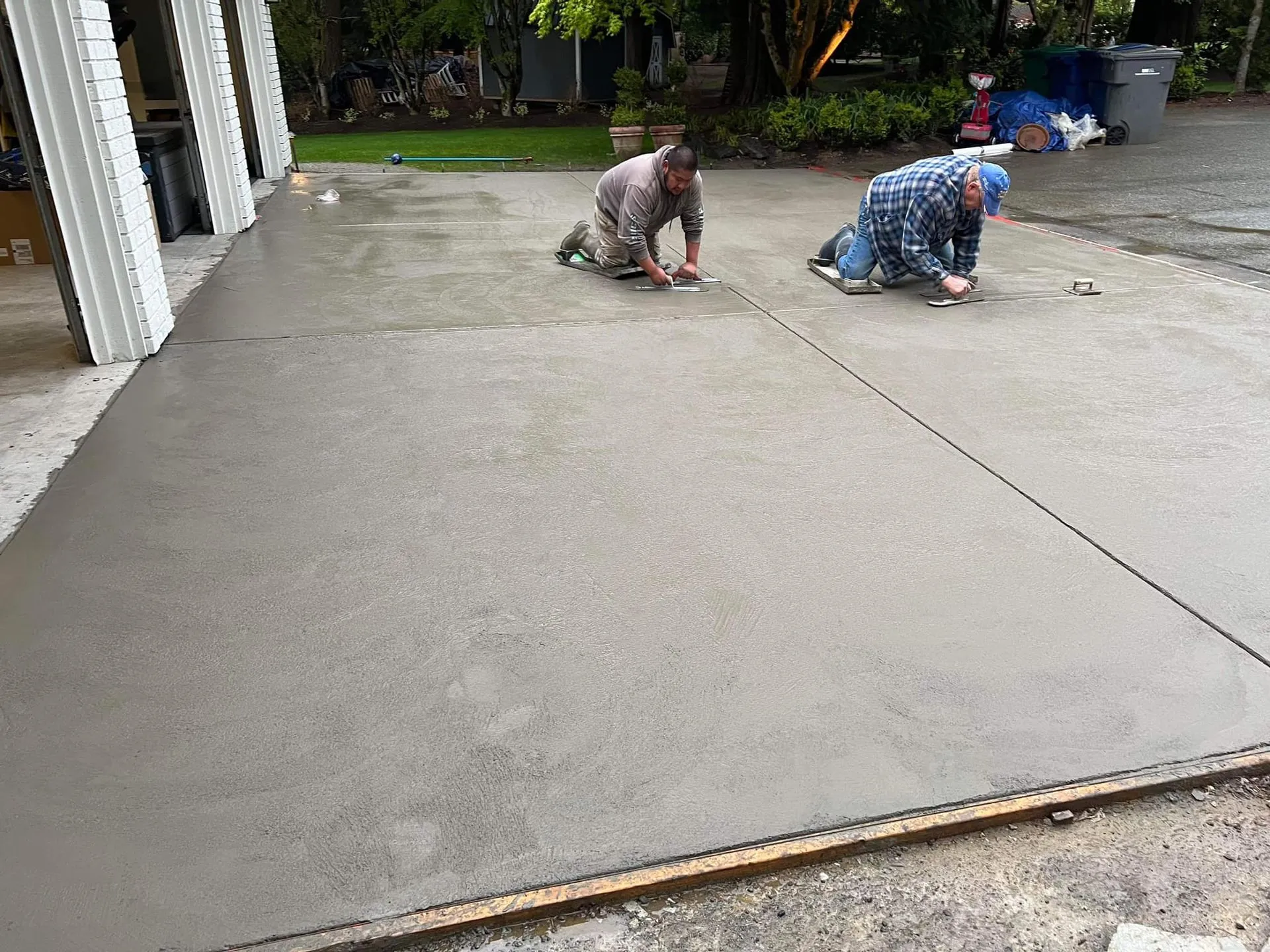 Concrete Slab Installation - Graypaw Concrete Finishing, LLC