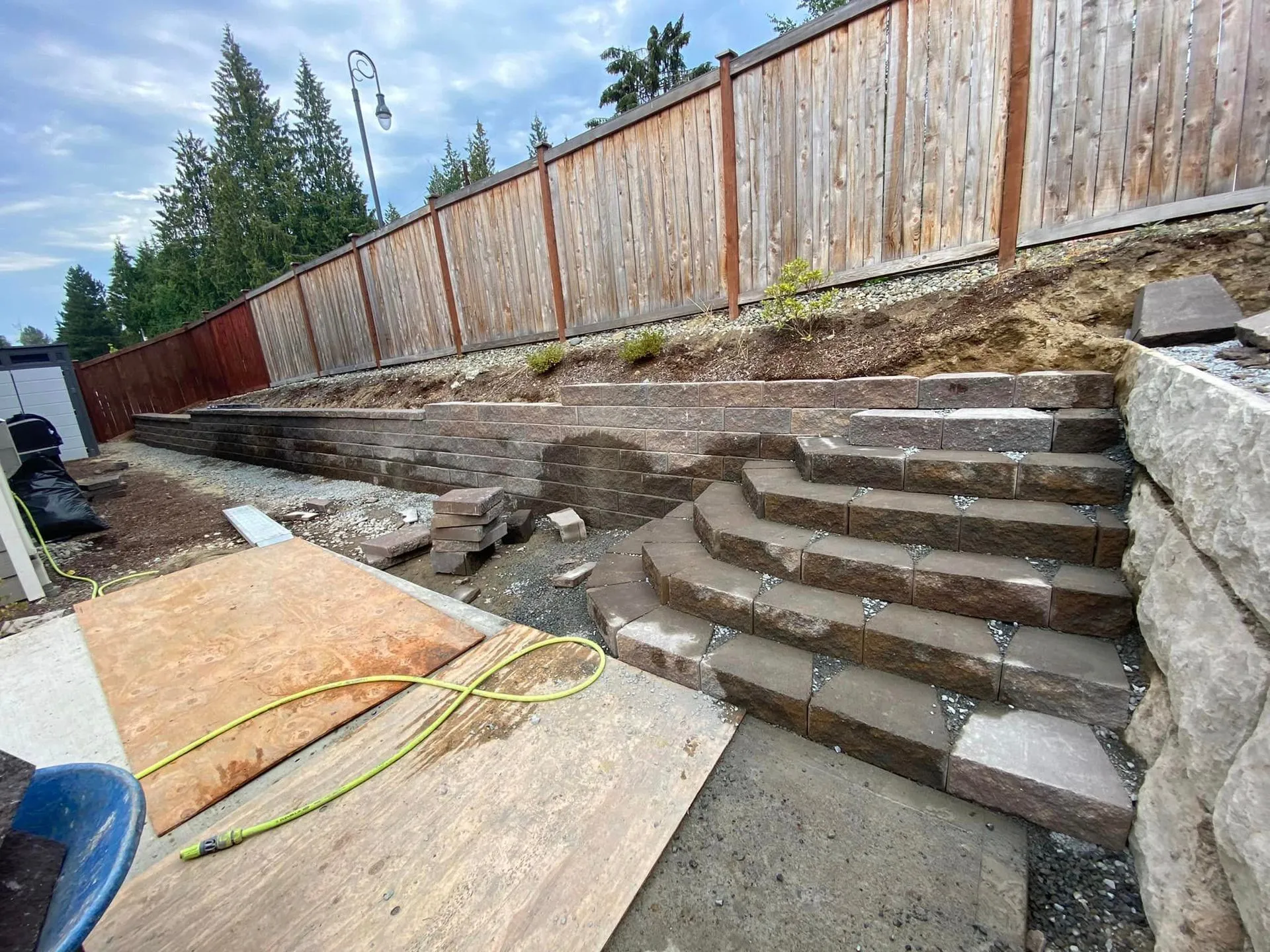 Retaining Wall Installation - Graypaw Concrete Finishing, LLC